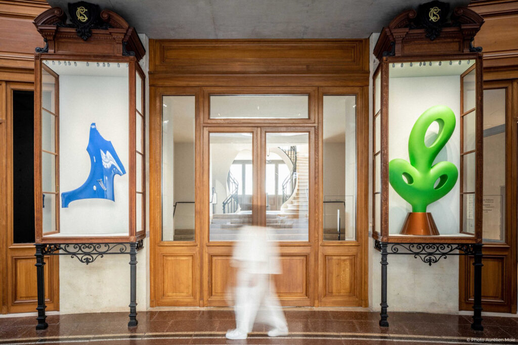 FONDATION PINAULT – Loupi Lighting Systems
